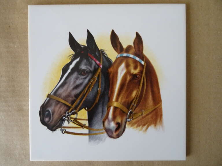 Collectie 8 vintage tegels Mosa paard poes hond 19 euro per stuk ...